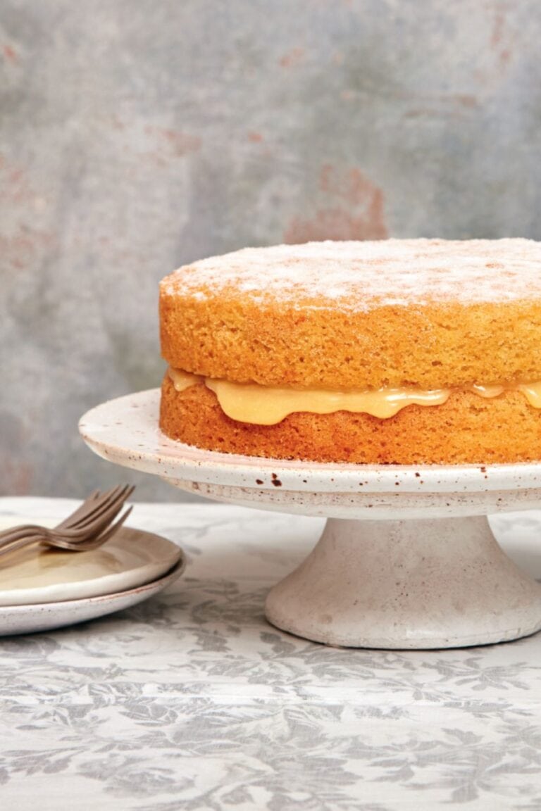 Mary Berry Lemon Victoria Sponge - Mary Berry Recipes