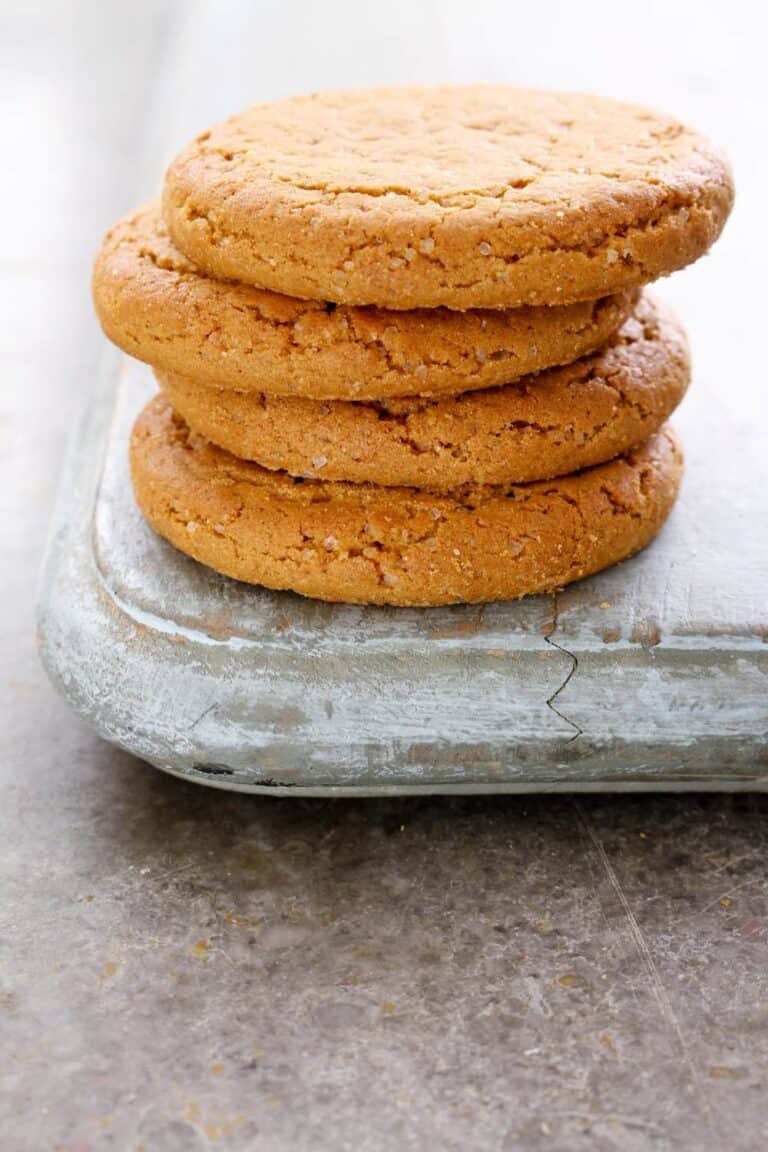 Mary Berry Ginger Oat Crunch Biscuits - Mary Berry Recipes