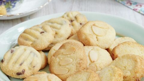Mary Berry Granny's Little Shortbread Biscuits - Mary Berry Recipes