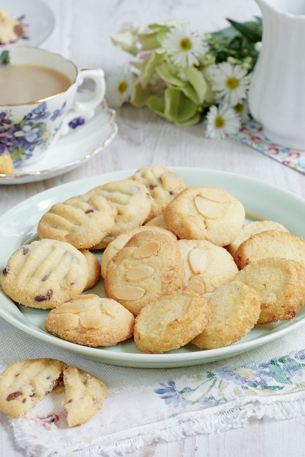 Mary Berry Granny's Little Shortbread Biscuits - Mary Berry Recipes