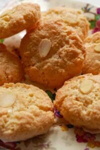 Mary Berry Almond Macaroons Recipe - Mary Berry Recipes