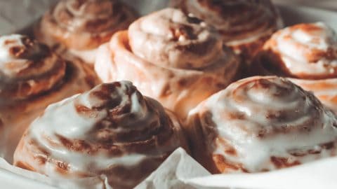 Mary Berry Cinnamon Rolls – Fluffy, Fast, and Honestly Fool Proof ...